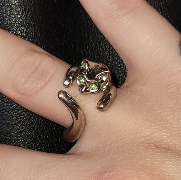 Jewelry | Green Gem Cat Eye Ring | Poshmark